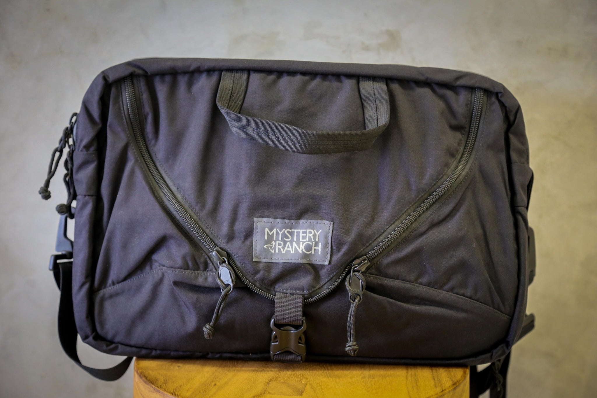 Mystery Ranch 3 Way Briefcase Expandable – HitchHikers