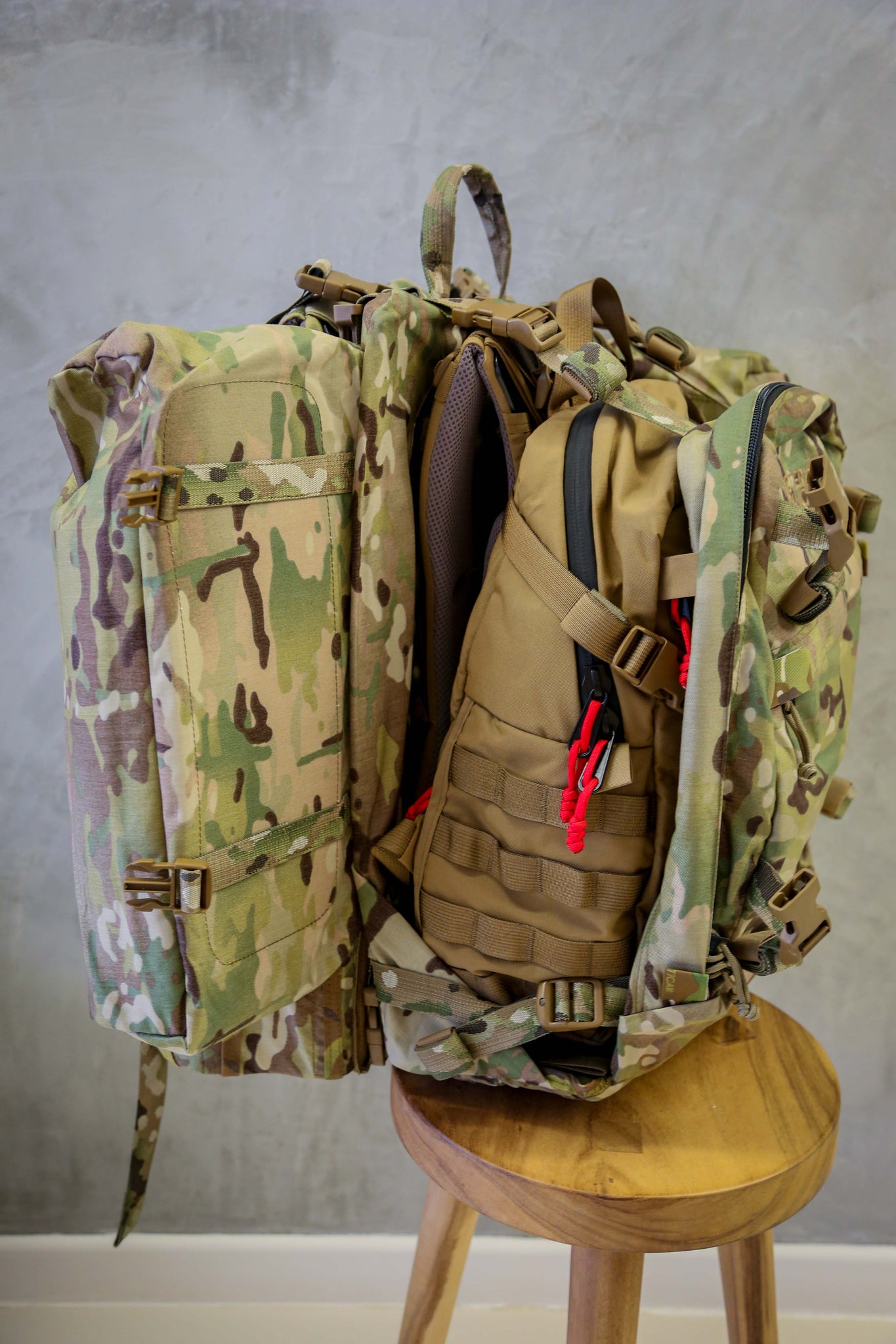 Mystery Ranch Crewcab in Multicam – HitchHikers