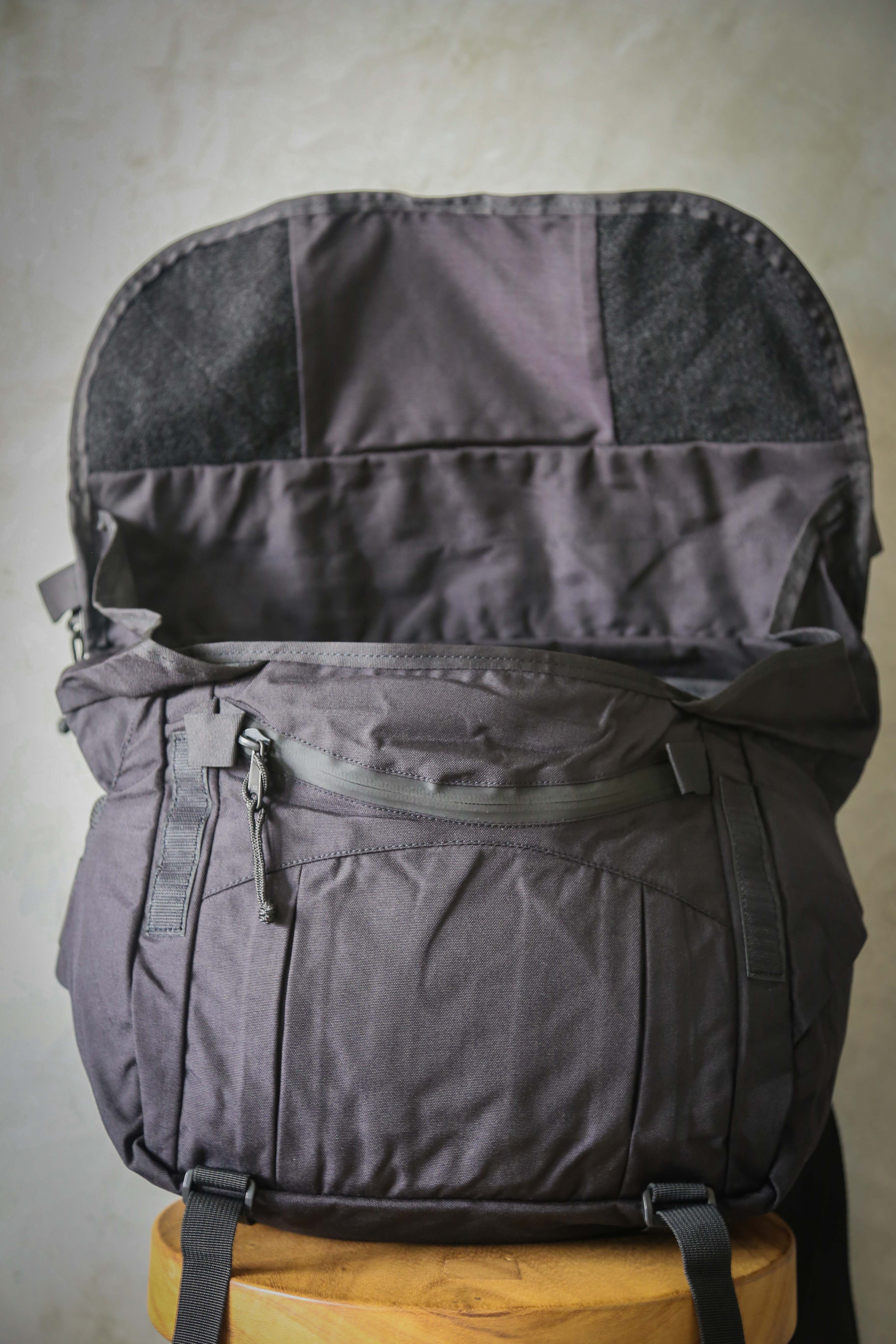 Mystery Ranch Invader – HitchHikers SG