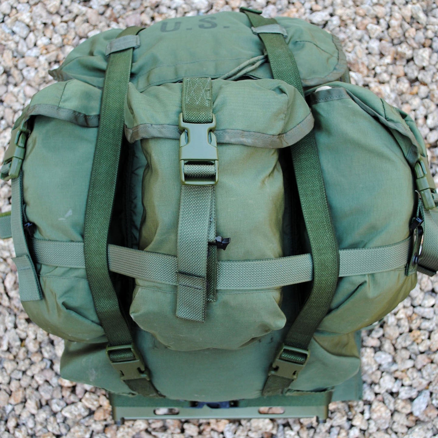 alice pack quick release